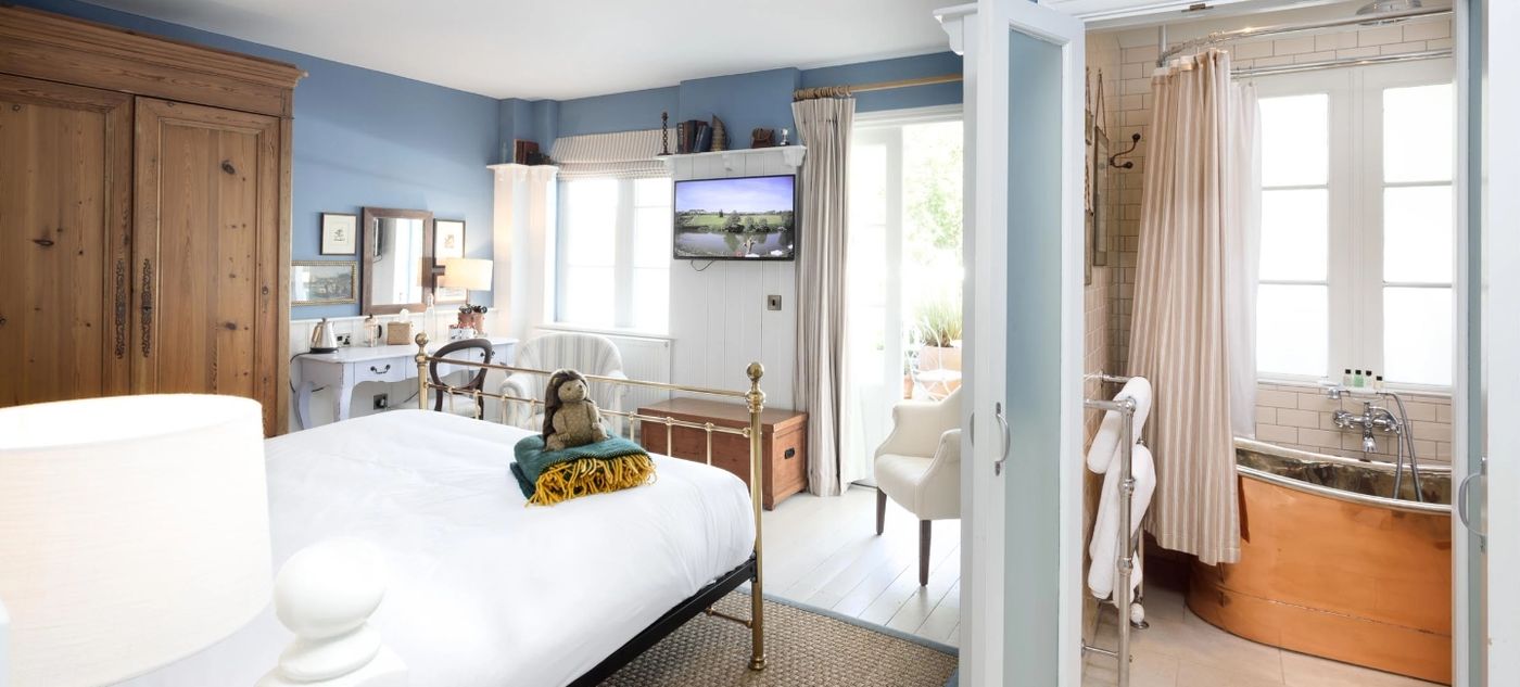 The Boathouse, Bath | Country Pub with Boutique Hotel Rooms