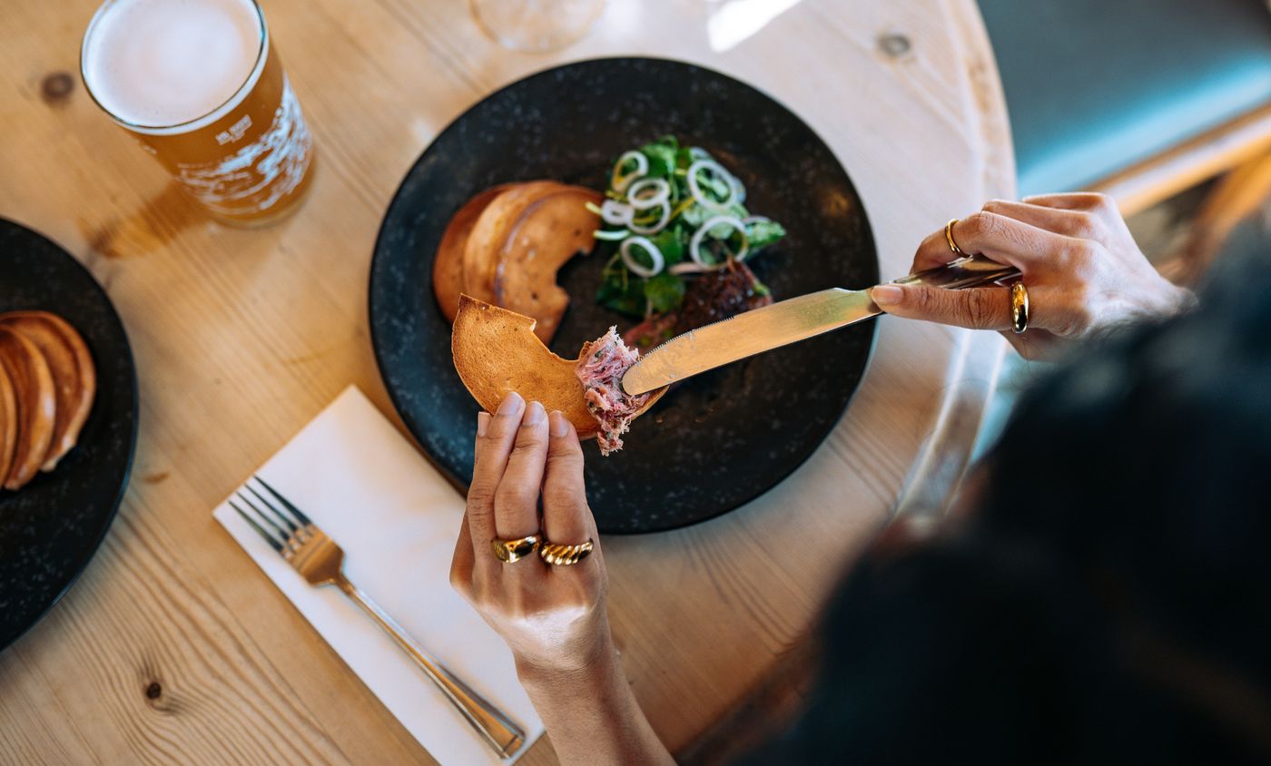 The Boathouse | Country Pub Restaurant in Bath with River Views