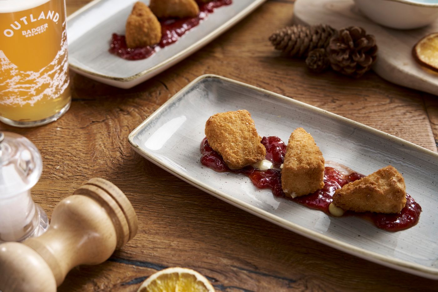 The Boathouse | Country Pub Restaurant in Bath with River Views